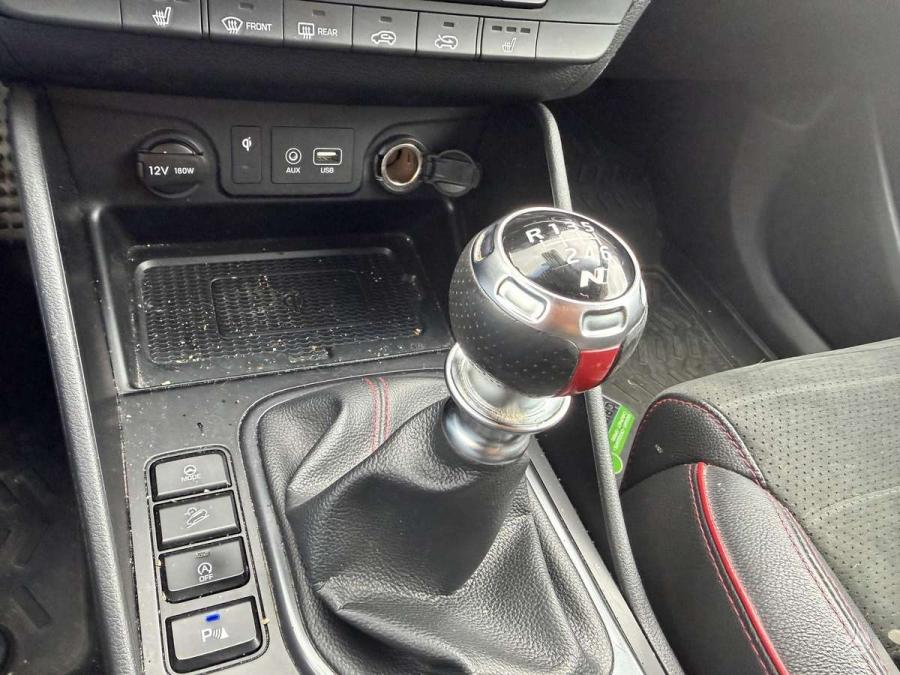 Pelēks Hyundai Tucson 2020 Tauragė, ar dzinēja tilpumu 1.60 L un nobraukumu 171 tūkst. km par 13500 €, foto 15 vietnē AUTOMOTO.COM.LV