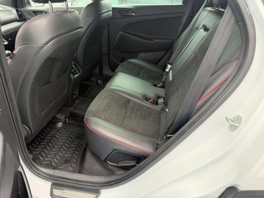 Pelēks Hyundai Tucson 2020 Tauragė, ar dzinēja tilpumu 1.60 L un nobraukumu 171 tūkst. km par 13500 €, foto 18 vietnē AUTOMOTO.COM.LV