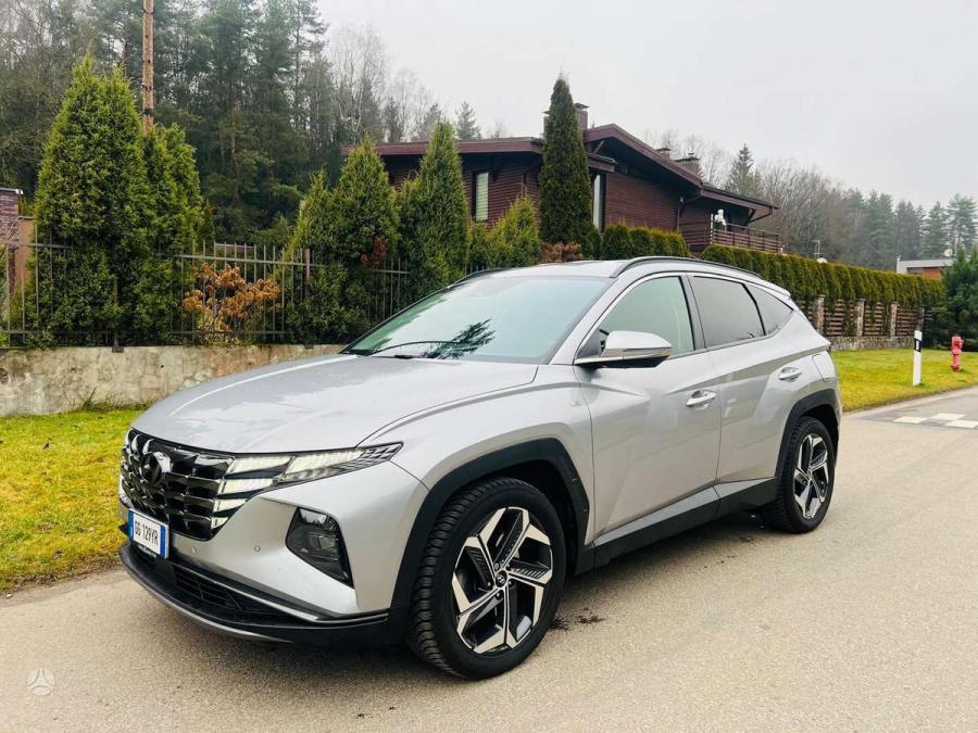 Pelēks Hyundai Tucson 2021 Viļņa, ar dzinēja tilpumu 0.00 L un nobraukumu 200 tūkst. km par 14800 €, foto 1 vietnē AUTOMOTO.COM.LV