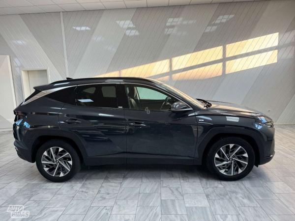 Pelēks Hyundai Tucson 2021 Kauņa, ar dzinēja tilpumu 1.60 L un nobraukumu 38 tūkst. km par 24409 €, foto 1 vietnē AUTOMOTO.COM.LV