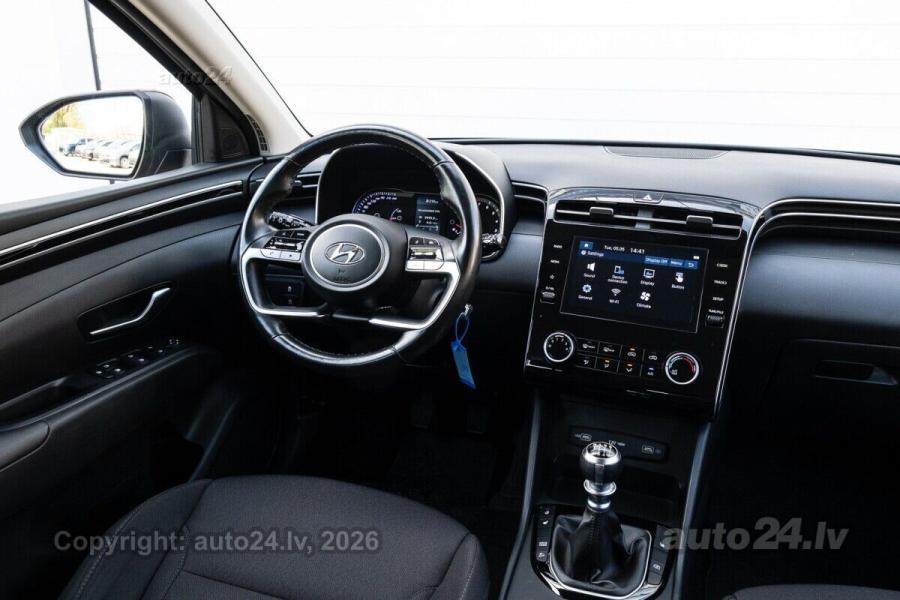 Grey Hyundai Tucson 2021 in Riga, with an engine capacity of 1.60 L and mileage of 70 thousand km for 18950 €, photo 10 on AUTOMOTO.COM.LV