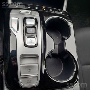 Grey Hyundai Tucson 2021 in Riga, with an engine capacity of 1.60 L and mileage of 54 thousand km for 21777 €, photo 8 on AUTOMOTO.COM.LV