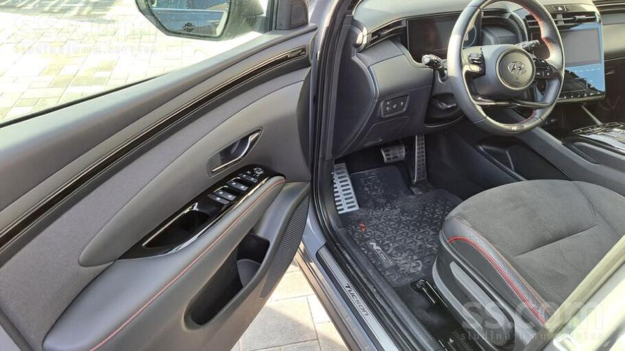 Grey Hyundai Tucson 2021 in Riga, with an engine capacity of 1.60 L and mileage of 39 thousand km for 24290 €, photo 13 on AUTOMOTO.COM.LV