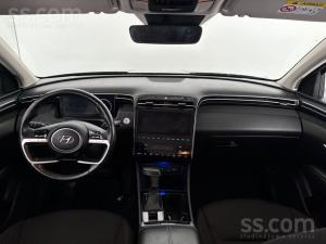 Pelēks Hyundai Tucson 2021 Rīga, ar dzinēja tilpumu 1.60 L un nobraukumu 107 tūkst. km par 18990 €, foto 9 vietnē AUTOMOTO.COM.LV