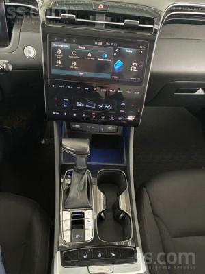 Pelēks Hyundai Tucson 2021 Rīga, ar dzinēja tilpumu 1.60 L un nobraukumu 107 tūkst. km par 18990 €, foto 12 vietnē AUTOMOTO.COM.LV
