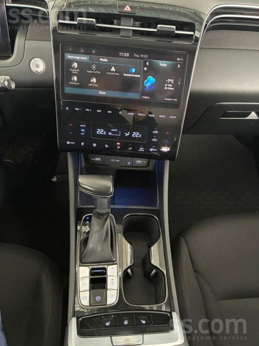 Pelēks Hyundai Tucson 2021 Rīga, ar dzinēja tilpumu 1.60 L un nobraukumu 107 tūkst. km par 18990 €, foto 12 vietnē AUTOMOTO.COM.LV