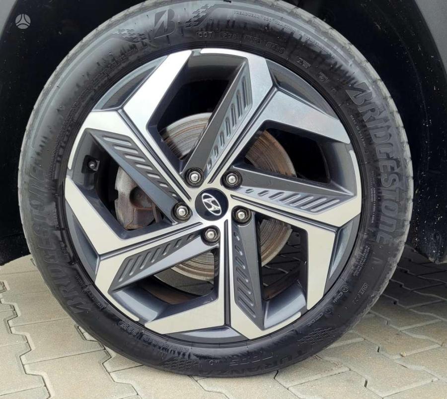 Pelēks Hyundai Tucson 2021 Šauļi, ar dzinēja tilpumu 1.60 L un nobraukumu 124 tūkst. km par 23250 €, foto 12 vietnē AUTOMOTO.COM.LV