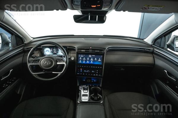 Pelēks Hyundai Tucson 2021 Rīga, ar dzinēja tilpumu 1.60 L un nobraukumu 55 tūkst. km par 20990 €, foto 7 vietnē AUTOMOTO.COM.LV