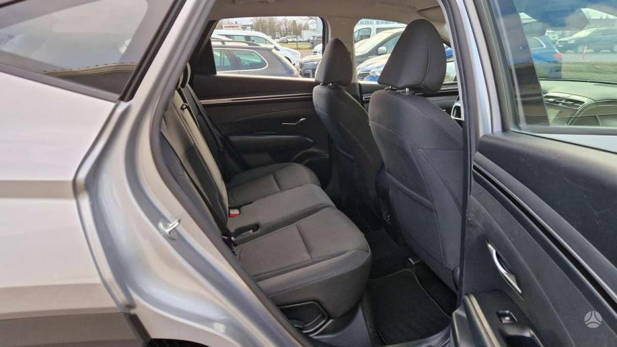 Grey Hyundai Tucson 2021 in Marijampole, with an engine capacity of 1.60 L and mileage of 173 thousand km for 15200 €, photo 16 on AUTOMOTO.COM.LV