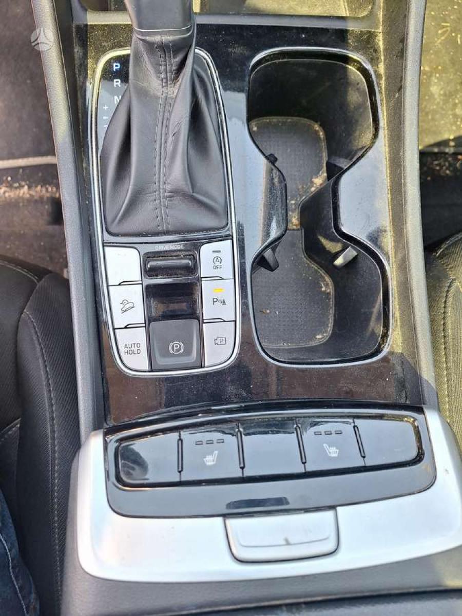 Pelēks Hyundai Tucson 2021 Tauragė, ar dzinēja tilpumu 1.60 L un nobraukumu 179 tūkst. km par 14300 €, foto 14 vietnē AUTOMOTO.COM.LV