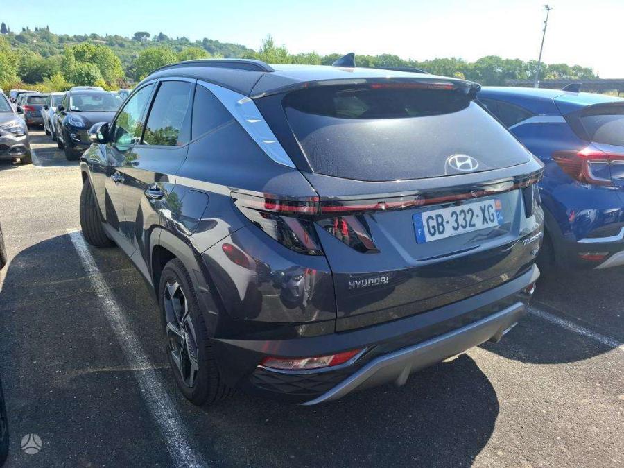 Grey Hyundai Tucson 2021 in Vilnius, with an engine capacity of 1.60 L and mileage of 80 thousand km for 22990 €, photo 5 on AUTOMOTO.COM.LV
