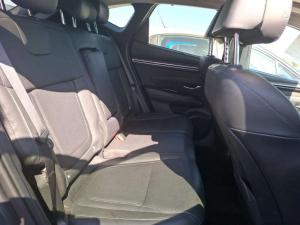 Grey Hyundai Tucson 2021 in Vilnius, with an engine capacity of 1.60 L and mileage of 80 thousand km for 22990 €, photo 8 on AUTOMOTO.COM.LV