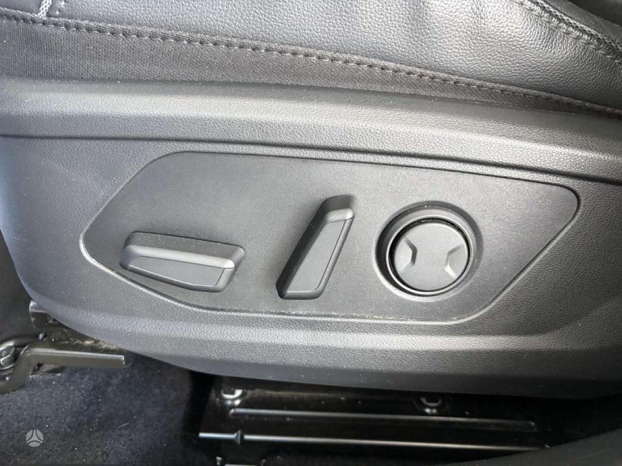 Grey Hyundai Tucson 2021 in Vilnius, with an engine capacity of 1.60 L and mileage of 126 thousand km for 23990 €, photo 24 on AUTOMOTO.COM.LV