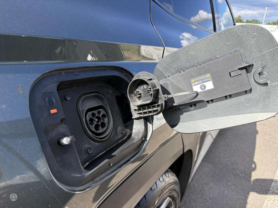 Grey Hyundai Tucson 2021 in Vilnius, with an engine capacity of 1.60 L and mileage of 126 thousand km for 23990 €, photo 41 on AUTOMOTO.COM.LV