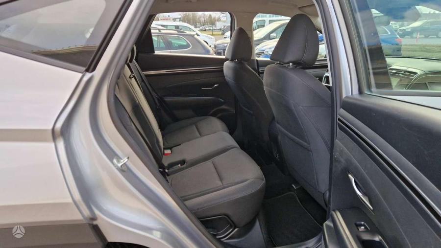 Pelēks Hyundai Tucson 2021 Marijampole, ar dzinēja tilpumu 1.60 L un nobraukumu 173 tūkst. km par 15200 €, foto 16 vietnē AUTOMOTO.COM.LV