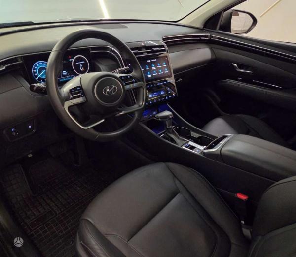 Pelēks Hyundai Tucson 2021 Marijampole, ar dzinēja tilpumu 1.60 L un nobraukumu 170 tūkst. km par 18400 €, foto 3 vietnē AUTOMOTO.COM.LV