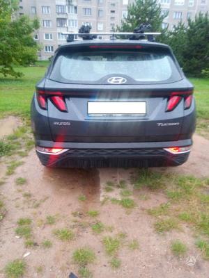 Grey Hyundai Tucson 2021 in Vilnius, with an engine capacity of 1.60 L and mileage of 88 thousand km for 17949 €, photo  on AUTOMOTO.COM.LV