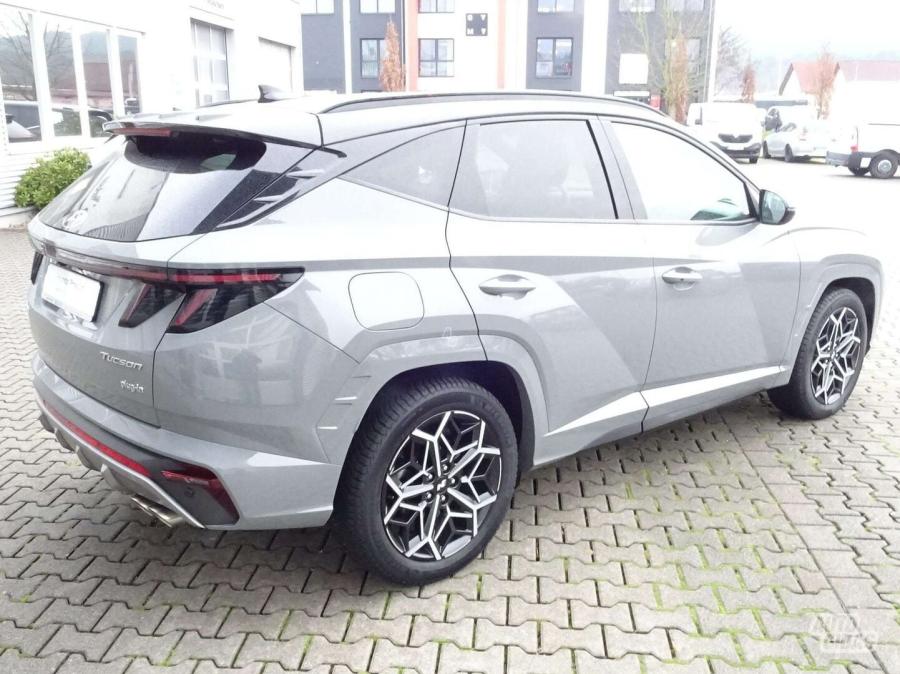 Grey Hyundai Tucson 2022 in Kaunas, with an engine capacity of 1.60 L and mileage of 75 thousand km for 28570 €, photo 4 on AUTOMOTO.COM.LV