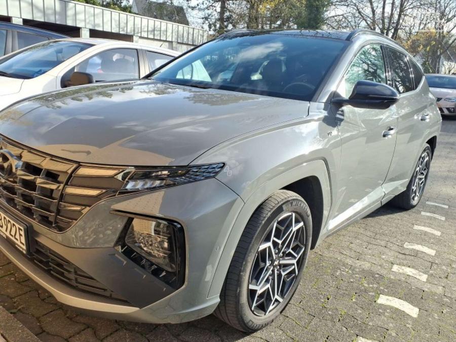 Grey Hyundai Tucson 2022 in Kaunas, with an engine capacity of 1.60 L and mileage of 64 thousand km for 29095 €, photo 1 on AUTOMOTO.COM.LV