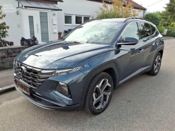 Grey Hyundai Tucson 2022 in Kaunas, with an engine capacity of 1.60 L and mileage of 38 thousand km for 33114 €, photo 1 on AUTOMOTO.COM.LV