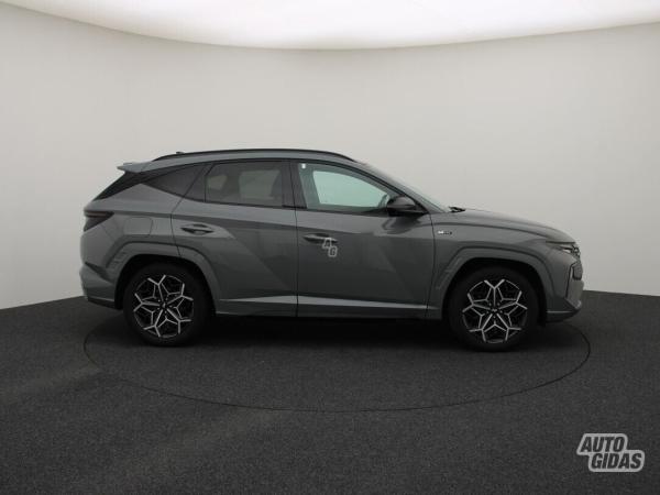 Grey Hyundai Tucson 2022 in Vilnius, with an engine capacity of 1.60 L and mileage of 160 thousand km for 21599 €, photo 9 on AUTOMOTO.COM.LV