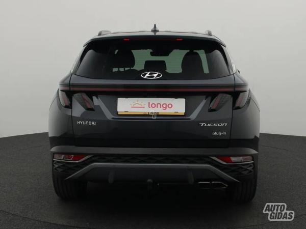 Grey Hyundai Tucson 2022 in Vilnius, with an engine capacity of 1.60 L and mileage of 116 thousand km for 24999 €, photo 5 on AUTOMOTO.COM.LV