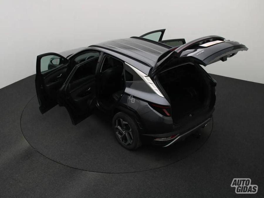 Grey Hyundai Tucson 2022 in Vilnius, with an engine capacity of 1.60 L and mileage of 116 thousand km for 24999 €, photo 14 on AUTOMOTO.COM.LV
