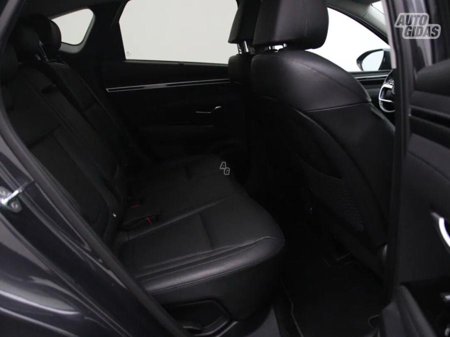 Grey Hyundai Tucson 2022 in Vilnius, with an engine capacity of 1.60 L and mileage of 116 thousand km for 24999 €, photo 16 on AUTOMOTO.COM.LV