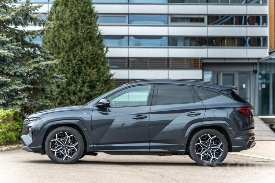 Pelēks Hyundai Tucson 2022 Rīga, ar dzinēja tilpumu 1.60 L un nobraukumu 135 tūkst. km par 20900 €, foto 4 vietnē AUTOMOTO.COM.LV