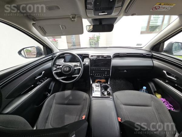 Pelēks Hyundai Tucson 2022 Rīga, ar dzinēja tilpumu 1.60 L un nobraukumu 72 tūkst. km par 19500 €, foto 3 vietnē AUTOMOTO.COM.LV