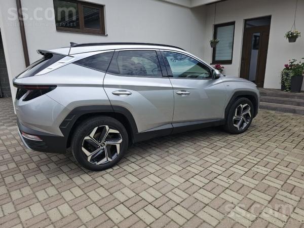 Pelēks Hyundai Tucson 2022 Rīga, ar dzinēja tilpumu 1.60 L un nobraukumu 72 tūkst. km par 19500 €, foto 5 vietnē AUTOMOTO.COM.LV