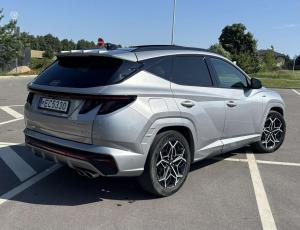 Pelēks Hyundai Tucson 2022 Viļņa, ar dzinēja tilpumu 1.60 L un nobraukumu 48 tūkst. km par 29900 €, foto 4 vietnē AUTOMOTO.COM.LV