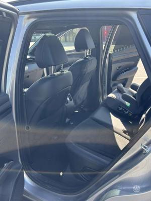 Pelēks Hyundai Tucson 2022 Viļņa, ar dzinēja tilpumu 1.60 L un nobraukumu 48 tūkst. km par 29900 €, foto 10 vietnē AUTOMOTO.COM.LV