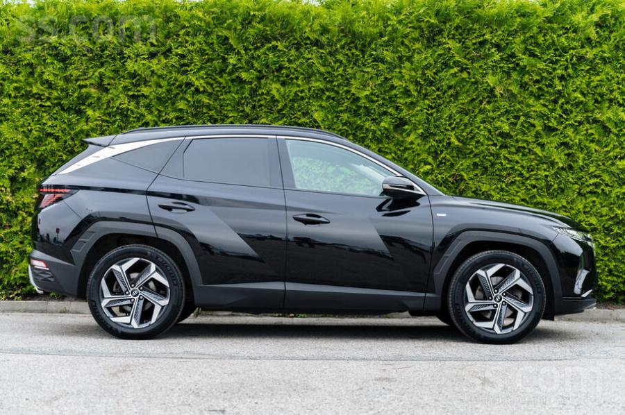 Pelēks Hyundai Tucson 2022 Rīga, ar dzinēja tilpumu 1.60 L un nobraukumu 44 tūkst. km par 25500 €, foto 5 vietnē AUTOMOTO.COM.LV
