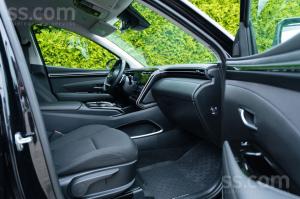 Pelēks Hyundai Tucson 2022 Rīga, ar dzinēja tilpumu 1.60 L un nobraukumu 44 tūkst. km par 25500 €, foto 15 vietnē AUTOMOTO.COM.LV