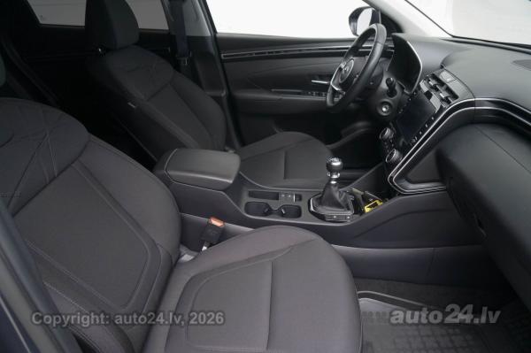 Grey Hyundai Tucson 2022 in Tallinn, with an engine capacity of 1.60 L and mileage of 45 thousand km for 19900 €, photo 9 on AUTOMOTO.COM.LV