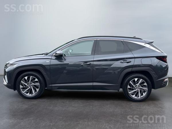 Pelēks Hyundai Tucson 2022 Rīga, ar dzinēja tilpumu 1.60 L un nobraukumu 91 tūkst. km par 21280 €, foto 2 vietnē AUTOMOTO.COM.LV
