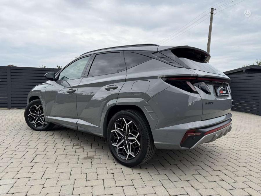 Grey Hyundai Tucson 2022 in Telschi, with an engine capacity of 1.60 L and mileage of 64 thousand km for 28750 €, photo 3 on AUTOMOTO.COM.LV