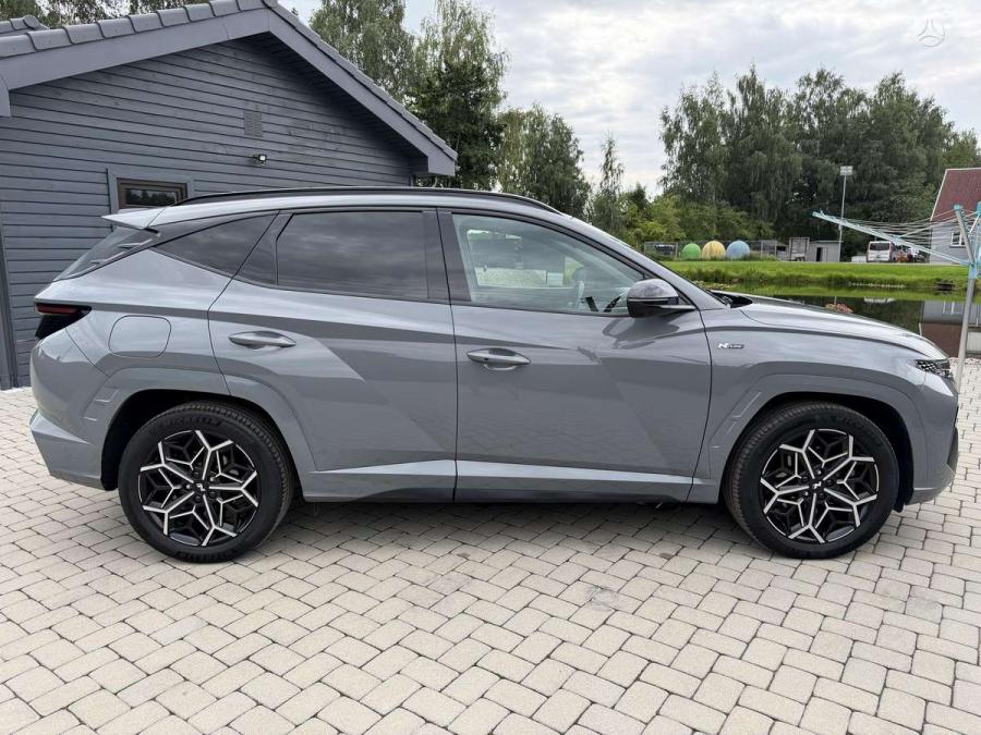 Grey Hyundai Tucson 2022 in Telschi, with an engine capacity of 1.60 L and mileage of 64 thousand km for 28750 €, photo 35 on AUTOMOTO.COM.LV