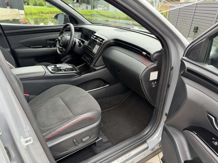 Grey Hyundai Tucson 2022 in Telschi, with an engine capacity of 1.60 L and mileage of 64 thousand km for 28750 €, photo 42 on AUTOMOTO.COM.LV