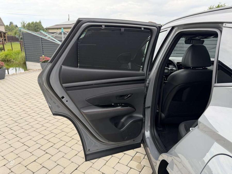 Grey Hyundai Tucson 2022 in Telschi, with an engine capacity of 1.60 L and mileage of 64 thousand km for 28750 €, photo 48 on AUTOMOTO.COM.LV