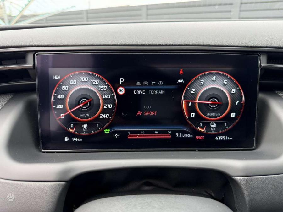 Grey Hyundai Tucson 2022 in Telschi, with an engine capacity of 1.60 L and mileage of 64 thousand km for 28750 €, photo 59 on AUTOMOTO.COM.LV