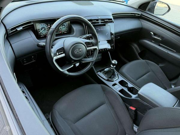Grey Hyundai Tucson 2022 in Kaunas, with an engine capacity of 1.60 L and mileage of 214 thousand km for 15900 €, photo 6 on AUTOMOTO.COM.LV