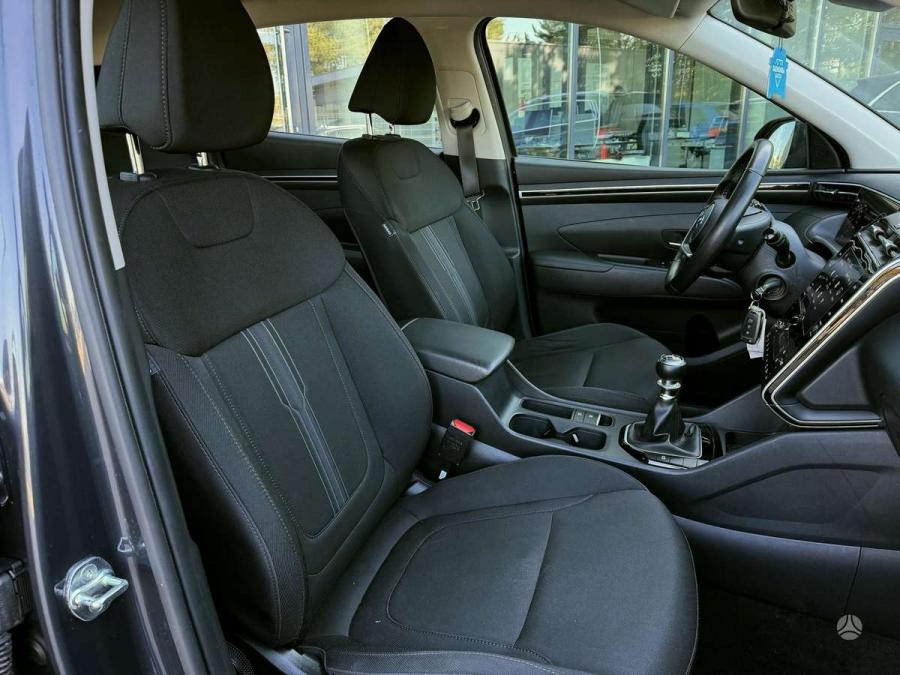 Grey Hyundai Tucson 2022 in Kaunas, with an engine capacity of 1.60 L and mileage of 214 thousand km for 15900 €, photo 11 on AUTOMOTO.COM.LV