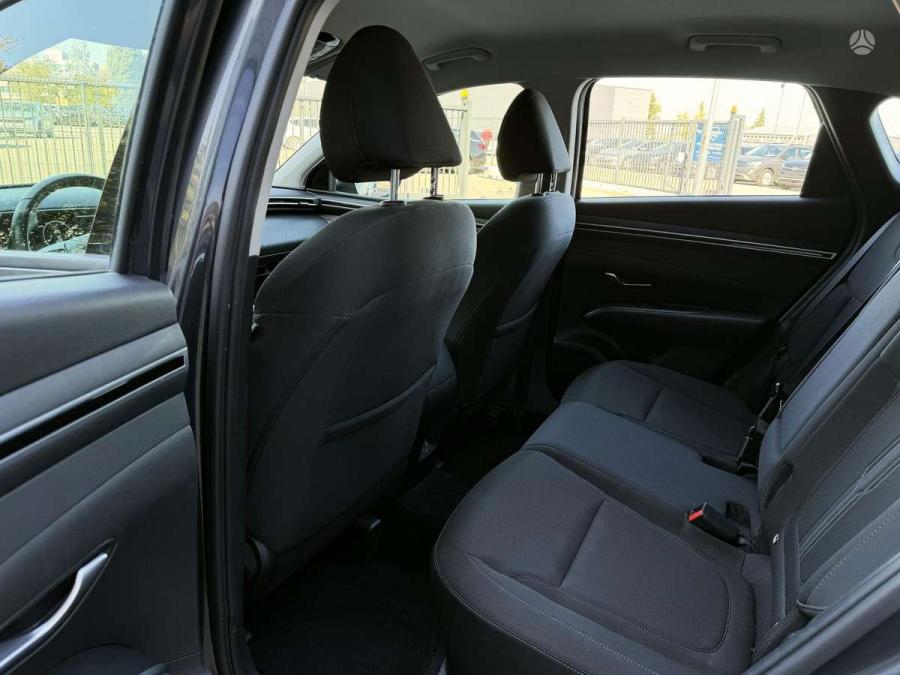 Grey Hyundai Tucson 2022 in Kaunas, with an engine capacity of 1.60 L and mileage of 214 thousand km for 15900 €, photo 12 on AUTOMOTO.COM.LV