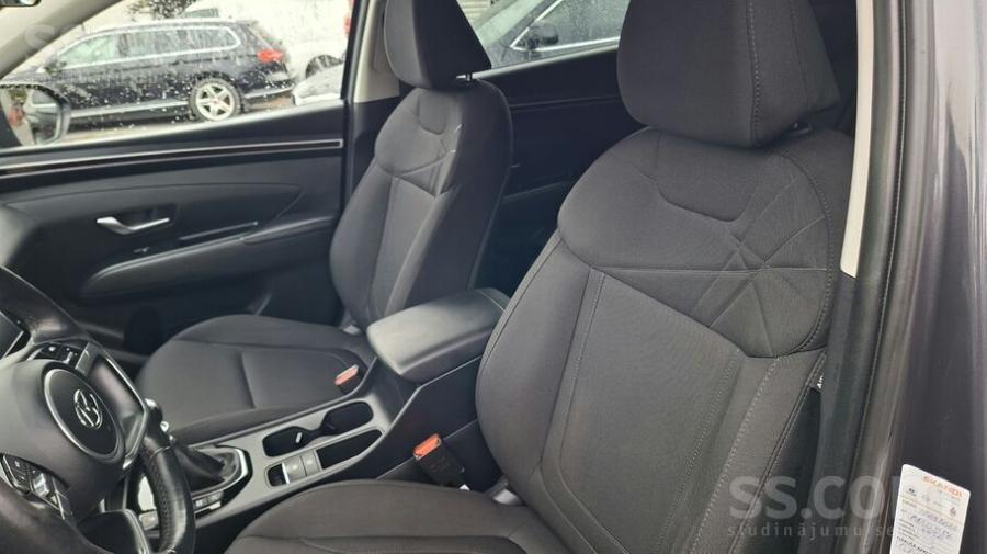 Pelēks Hyundai Tucson 2022 Rīga, ar dzinēja tilpumu 1.60 L un nobraukumu 163 tūkst. km par 18500 €, foto 12 vietnē AUTOMOTO.COM.LV