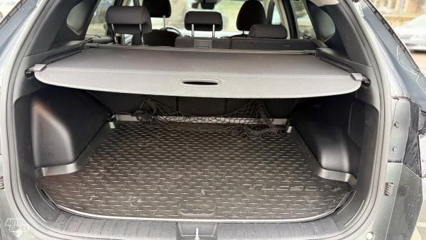 Hyundai Tucson 2022 Viļņa vietnē Pelēks Hyundai Tucson 2022 Viļņa, ar dzinēja tilpumu 1.60 L un nobraukumu 78 tūkst. km par 24000 €, foto 5 vietnē AUTOMOTO.COM.LV