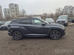Pelēks Hyundai Tucson 2023 Rīga, ar dzinēja tilpumu 1.60 L un nobraukumu 33 tūkst. km par 29290 €, foto 4 vietnē AUTOMOTO.COM.LV