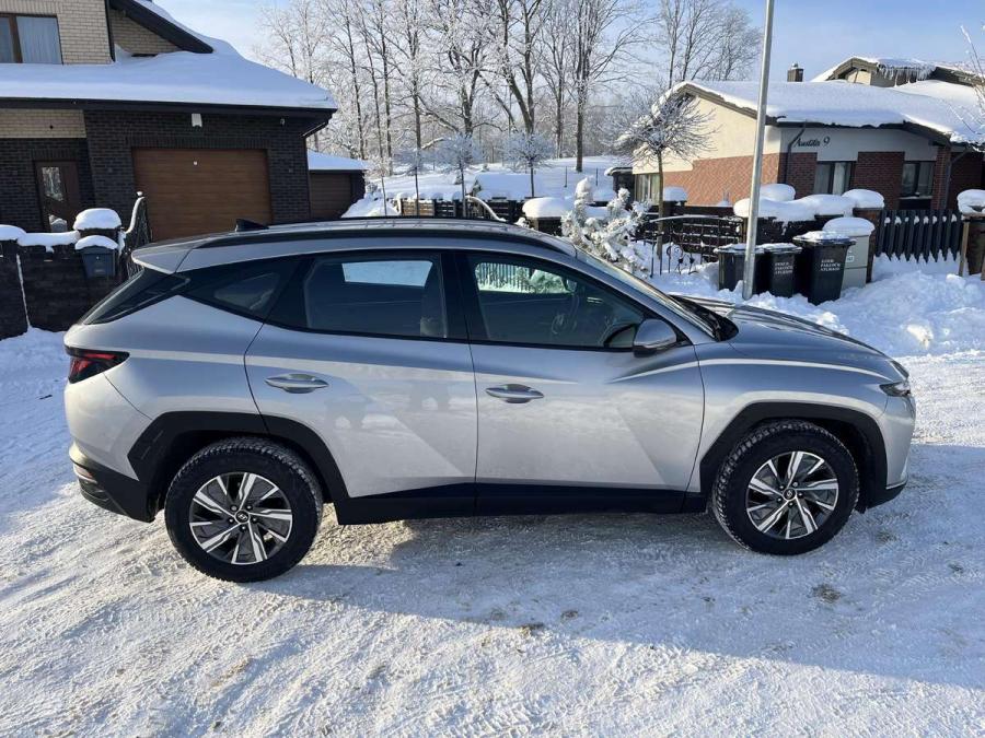 Grey Hyundai Tucson 2023 in Telschi, with an engine capacity of 1.60 L and mileage of 107 thousand km for 22700 €, photo 21 on AUTOMOTO.COM.LV