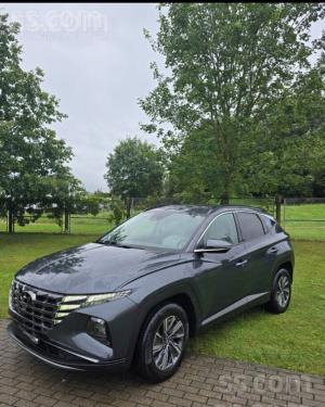 Pelēks Hyundai Tucson 2023 Tukums, ar dzinēja tilpumu 1.60 L un nobraukumu 42 tūkst. km par 27000 €, foto  vietnē AUTOMOTO.COM.LV